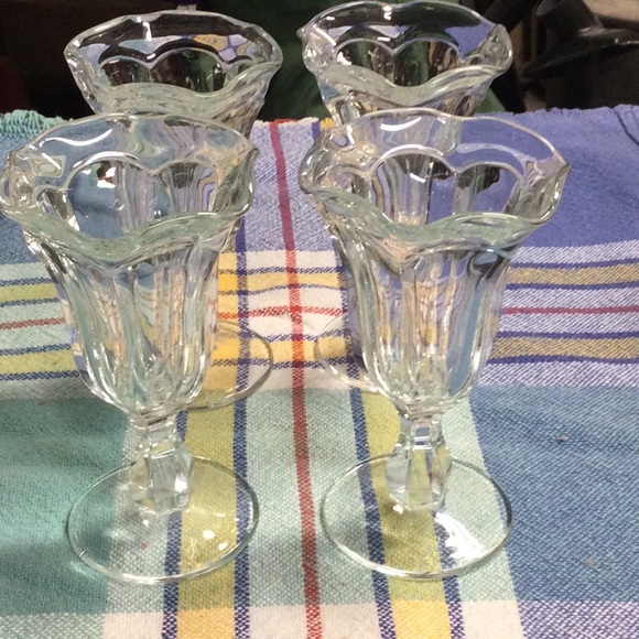 Dining | Vintage Sundae Glasses Set Of 4 | Poshmark